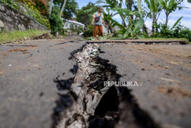 Jalur Sesar Cimandiri Harus Jadi Area Nonhunian