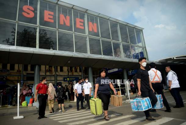 16 Ribu Pemudik Kembali ke Jakarta Melalui Stasiun Pasar Senen