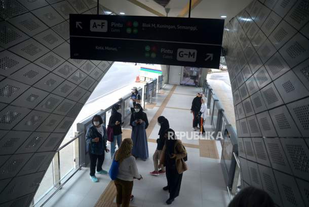 Ujicoba Halte Transjakarta Bundaran HI