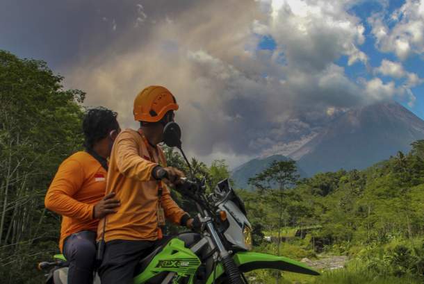 Erupsi Merapi Terus Berlangsung