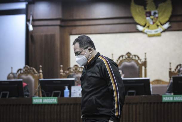 Teddy Tjokro Didakwa Korupsi dan TPPU