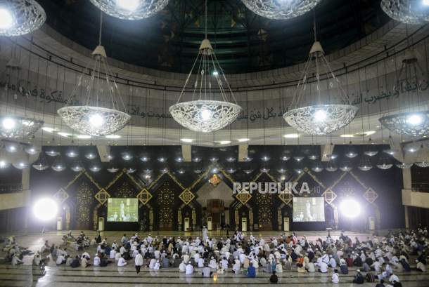 Zikir Bergema dari Masjid Az-Zikra