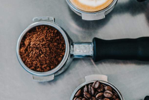 Membuat Kopi yang Sempurna di Rumah tanpa Mesin