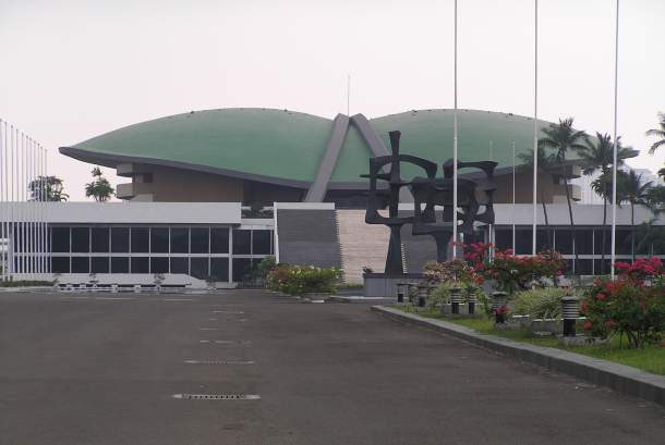 DPR: Bermula di Gedung Kesenian Menuju Senayan
