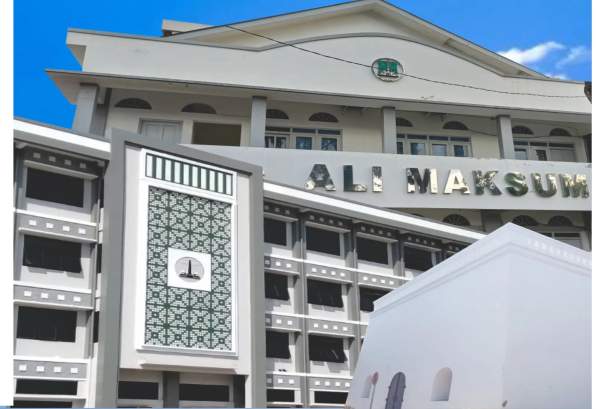 Perjalanan KH Ali Maksum Hingga Mengajar di Krapyak