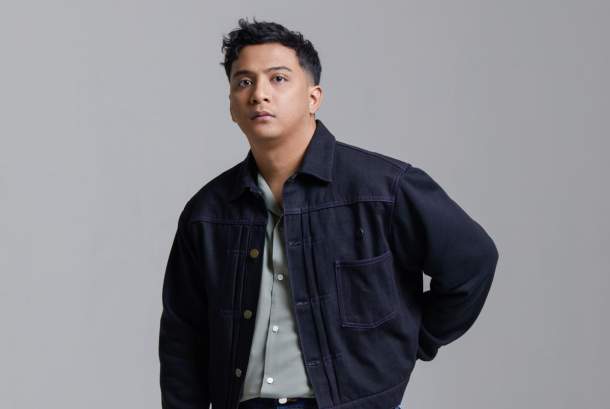 Lagu Gala Bunga Matahari dan Tafsir Soal Roh Serta Sungai di Surga