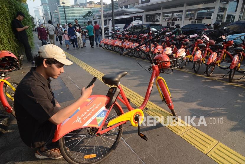 Fasilitas Peminjaman Sepeda dan Otopet di Jalan Thamrin | Republika Online