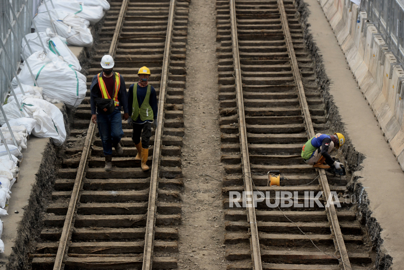 Relokasi Rel Trem Zaman Kolonial Belanda | Republika Online