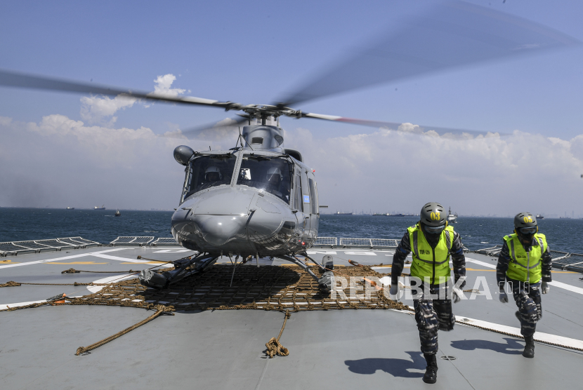 TNI AL Gelar Latihan Operasi Pendaratan Administrasi 2021 | Republika ...