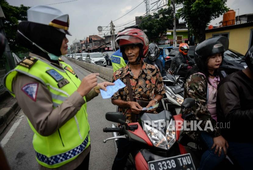 Polisi Gelar Operasi Cipta Kondisi Jelang Haul Guru Sekumpul | Republika Online