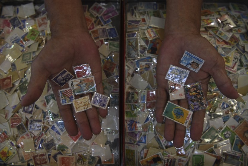 Belajar Sejarah Indonesia Lewat Prangko | Republika Online