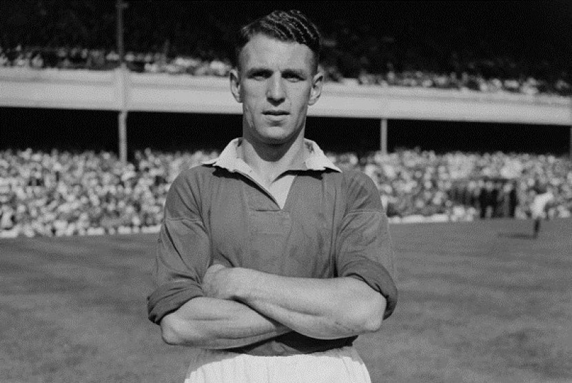 Lima Gol Emas Rowley untuk MU | Republika Online