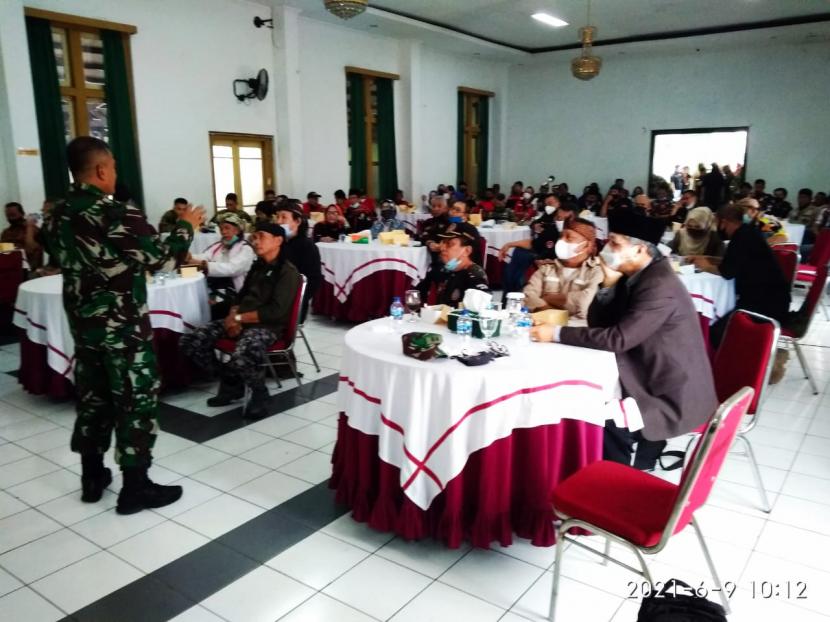 Kodam Siliwangi Gelar Komsos Cegah Radikalisme dan Separatis | Republika Online