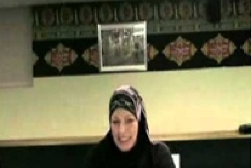 Louise: Banyak Hal Indah dalam Islam (2-habis) | Republika Online