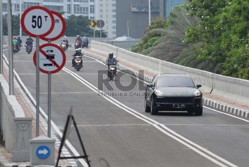 Jalan Layang Patal Senayan Mulai Beroperasi Hari Ini | Republika Online