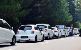 » White Car Community | Republika Online