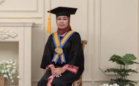 Prof Lusmeilia Afriani Dilantik Jadi Rektor Unila 2023-2027 | Republika Online