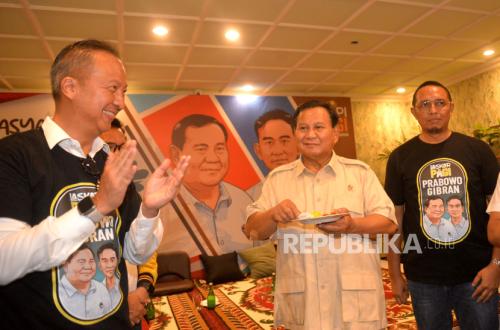 Kopi Pagi Jadi Posko Pemilih Prabowo-Gibran | Republika Online