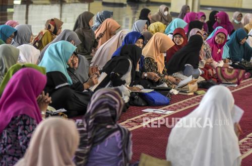 Surat Yasin Lengkap dengan Latin dan Terjemahan | Republika Online