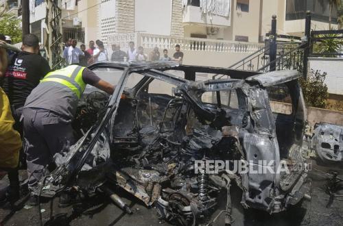 Gelombang Ledakan Kedua di Lebanon: Giliran Mobil, Walkie-Talkie, Solar ...