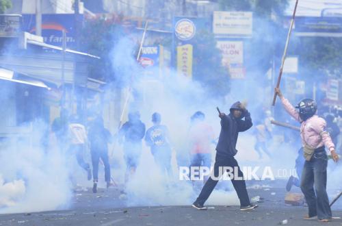 Pemda Cirebon Memaafkan, Pelaku Pengrusakan dan Penjarahan Gedung DPRD ...