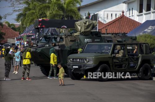 Pameran Alutsista Peringatan HUT Ke-72 Seskoad | Republika Online
