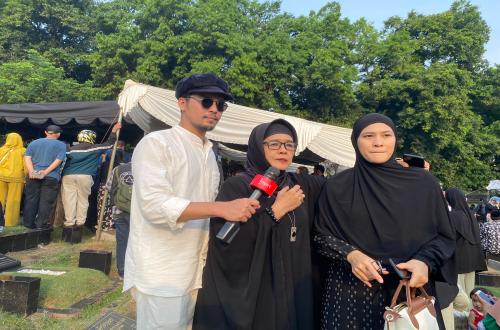 Aktris Senior Ida Leman Sebut Jenazah Marissa Tampak Tersenyum ...