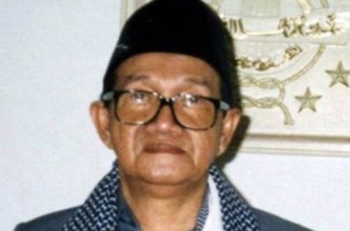 Kisah Buya Hamka dan KH Idham Cholid Saling Hormati Perbedaan Amalan ...