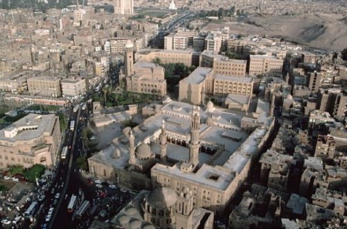 Mahasiswa Indonesia di Al-Azhar Kairo Overload, Pemerintah Inisiasi ...
