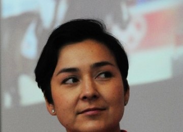 Larasati Gading, Ambisi Sang Mantan Model Hapus Kegagalan (1 ...