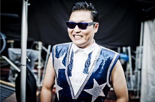 Lee Hi dan G-Dragon Jadi Tamu Konser Psy | Republika Online