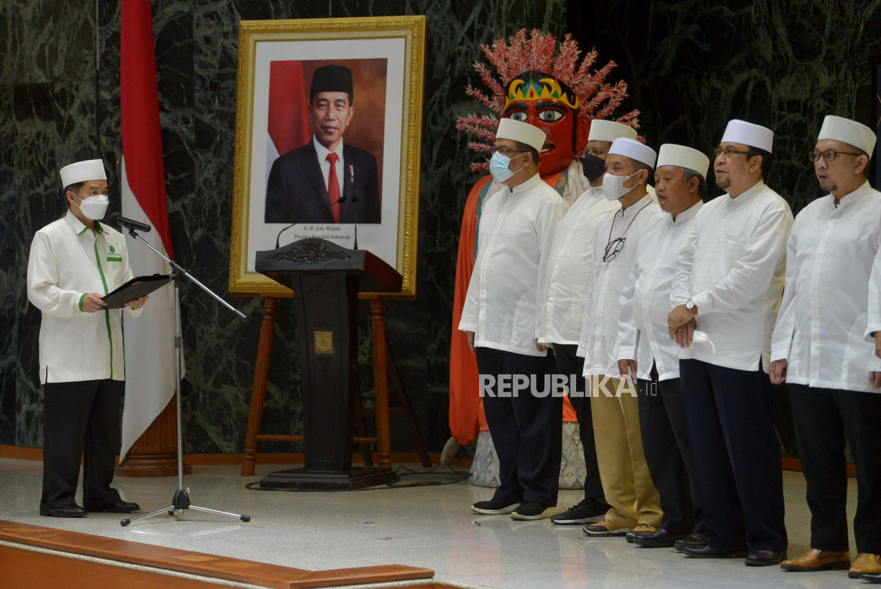 Pelantikan Ikatan Persaudaraan Haji Indonesia Pelantikan Ikatan Persaudaraan Haji Indonesia
