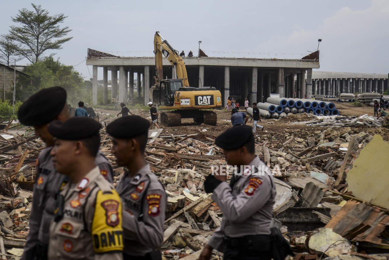 Pembebasan Lahan Proyek Jalan Tol