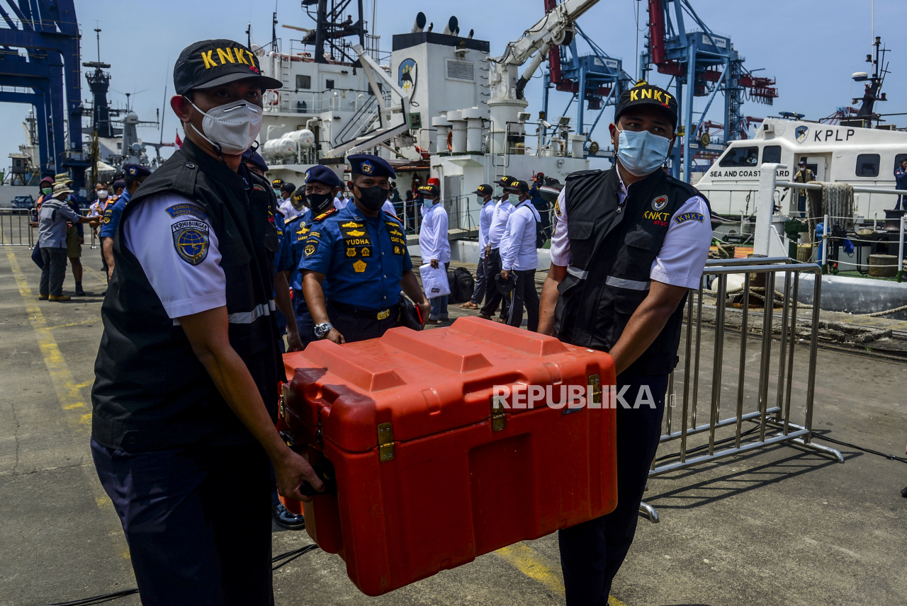 Penemuan CVR Sriwijaya Air SJ182