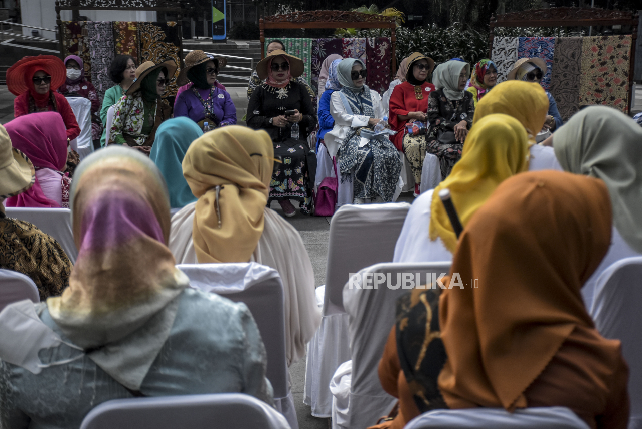 Batik Walk di Bandung