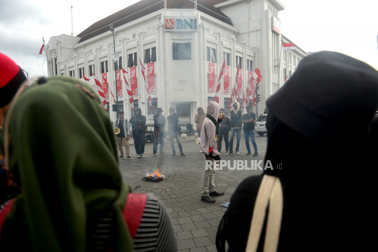 Aksi Tolak Kenaikan Harga BBM