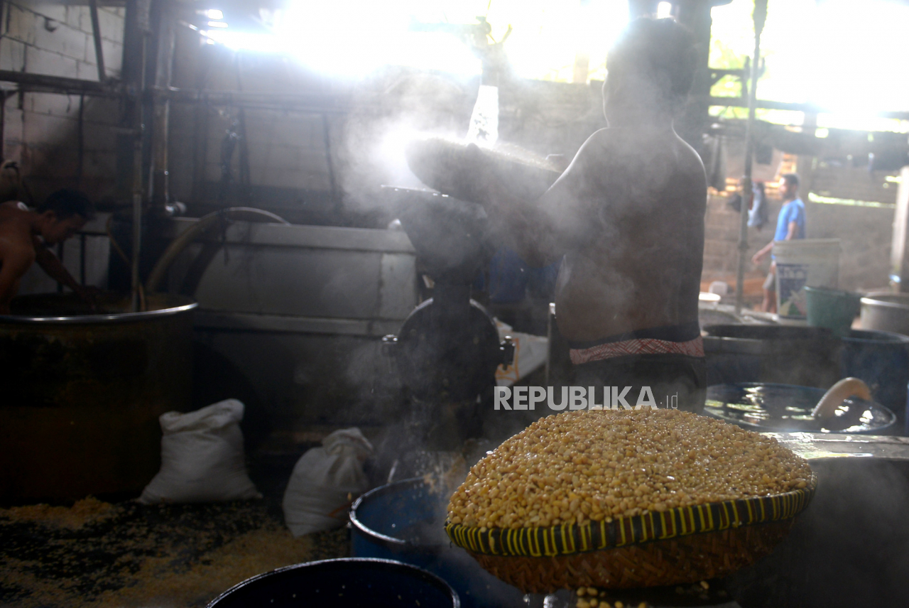 Imbas Kenaikan Harga Kedelai