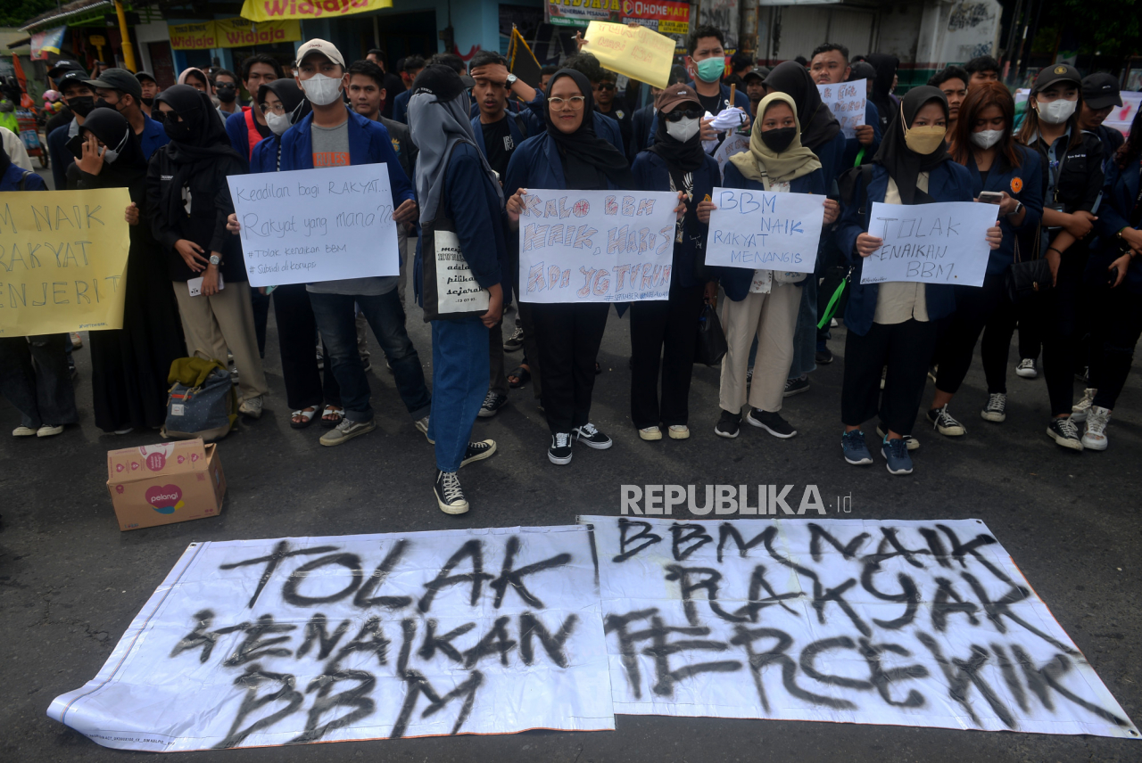 Aksi Tolak Kenaikan Harga BBM