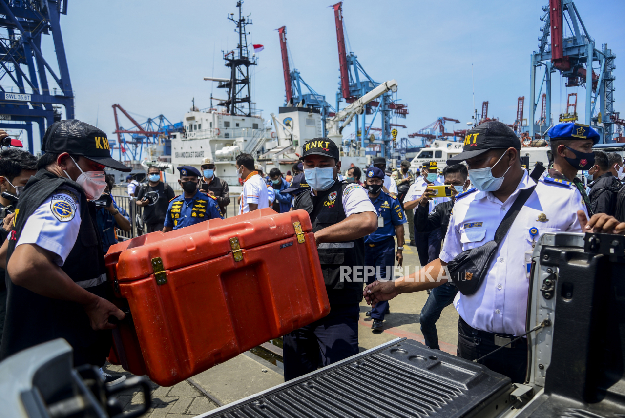 Penemuan CVR Sriwijaya Air SJ182