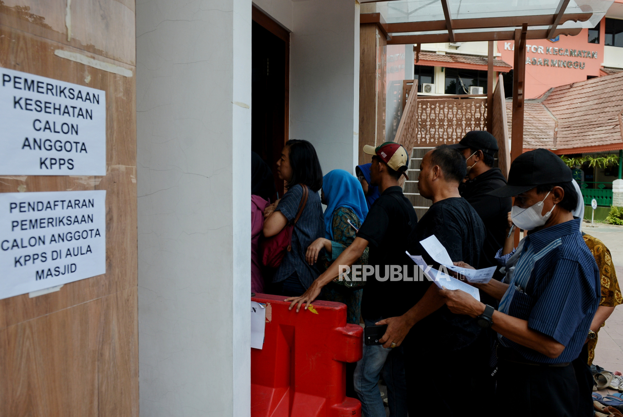 Pemeriksaan Kesehatan Petugas KPPS