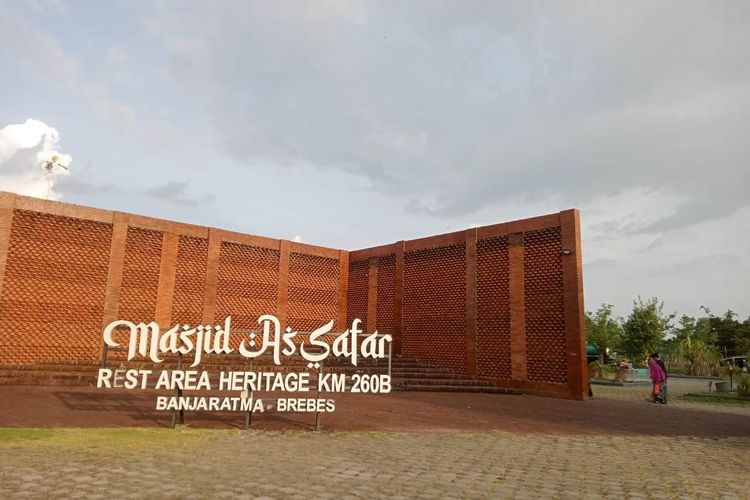 Pengasoan, di Pedalaman Papua pun Ada Rest Area