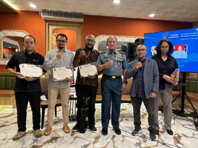 Daftar Pemenang Lomba Menulis ISDS, Wartawan Republika Juara 1 | seputarmiliter.id