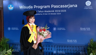 Kuliah Sambil Triple Job, Wanita Ini Lulus Doktor Tercepat dengan IPK 4.00 di UGM | magentatoday.id